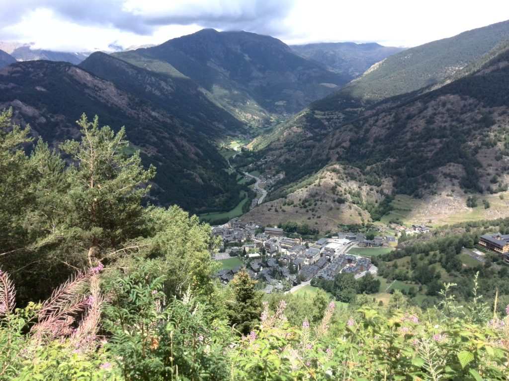 Experiencias Esquiades.com - Hotel Comtes d'Urgell (Andorra ...