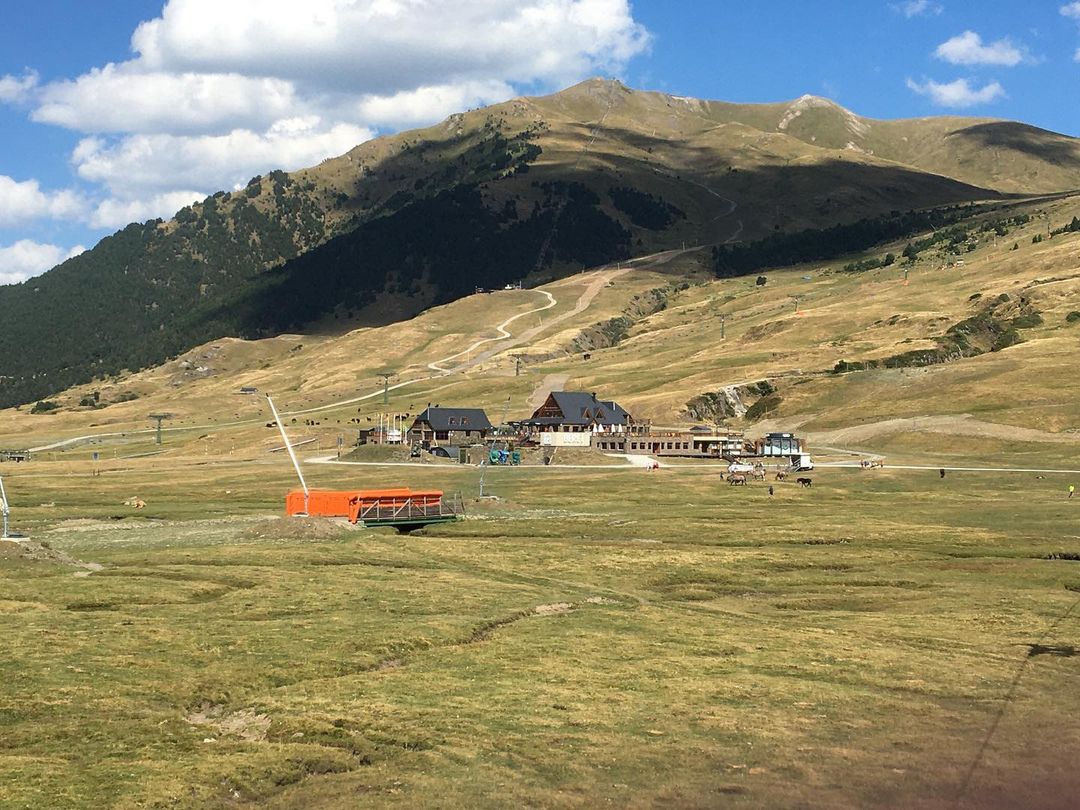 Baqueira Beret con niños: Qué hacer y ver con ellos - Esquiades Blog